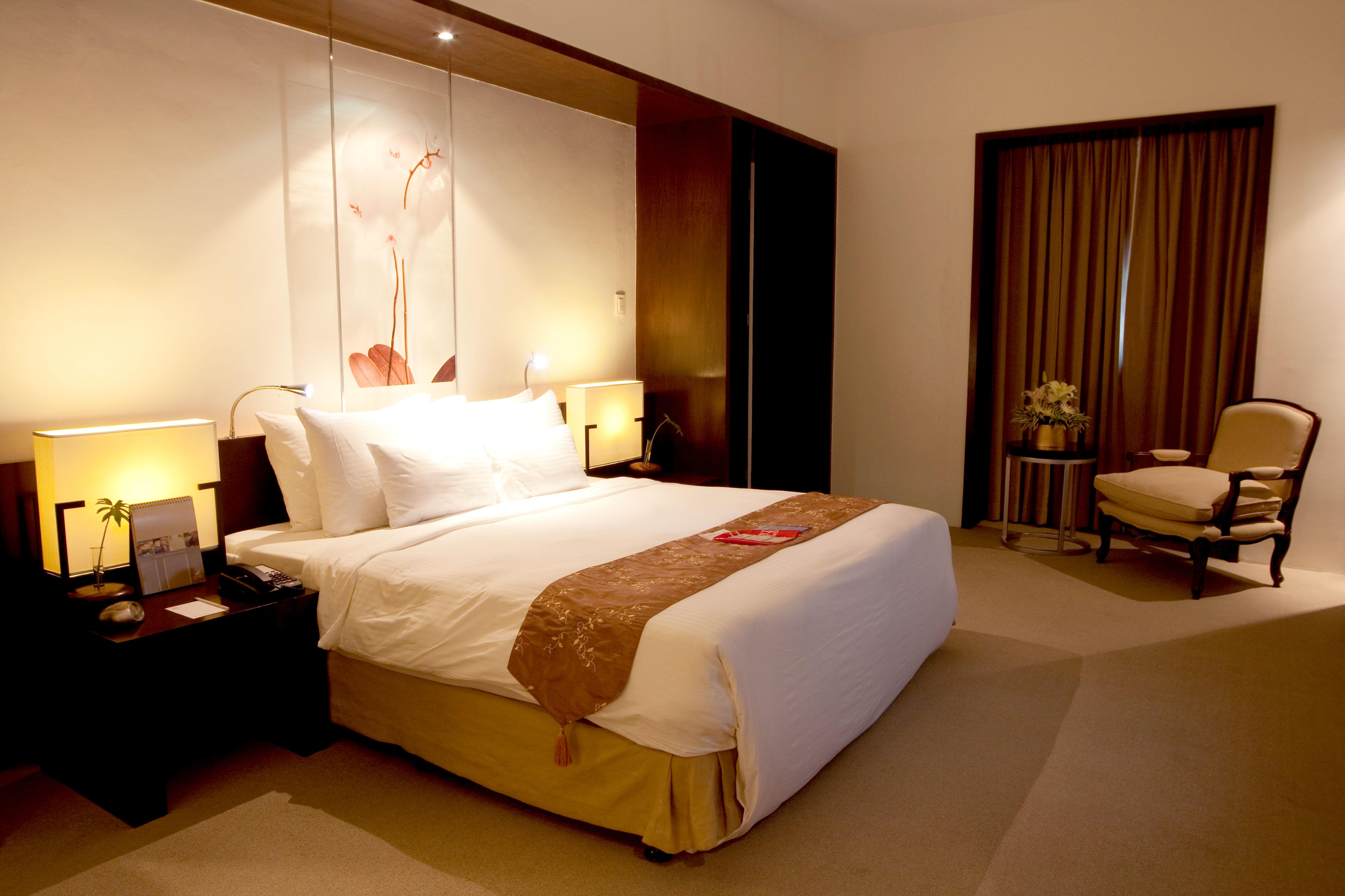 WATERFRONT CEBU HOTEL AND CASINO CEBÚ